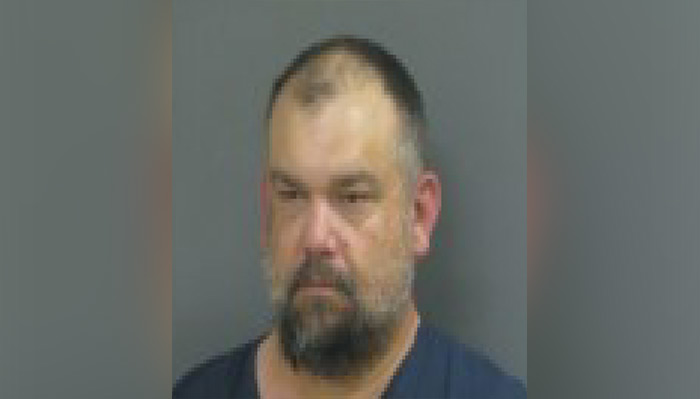 Hombre de Minnesota mata a su padre con un martillo y un cuchillo